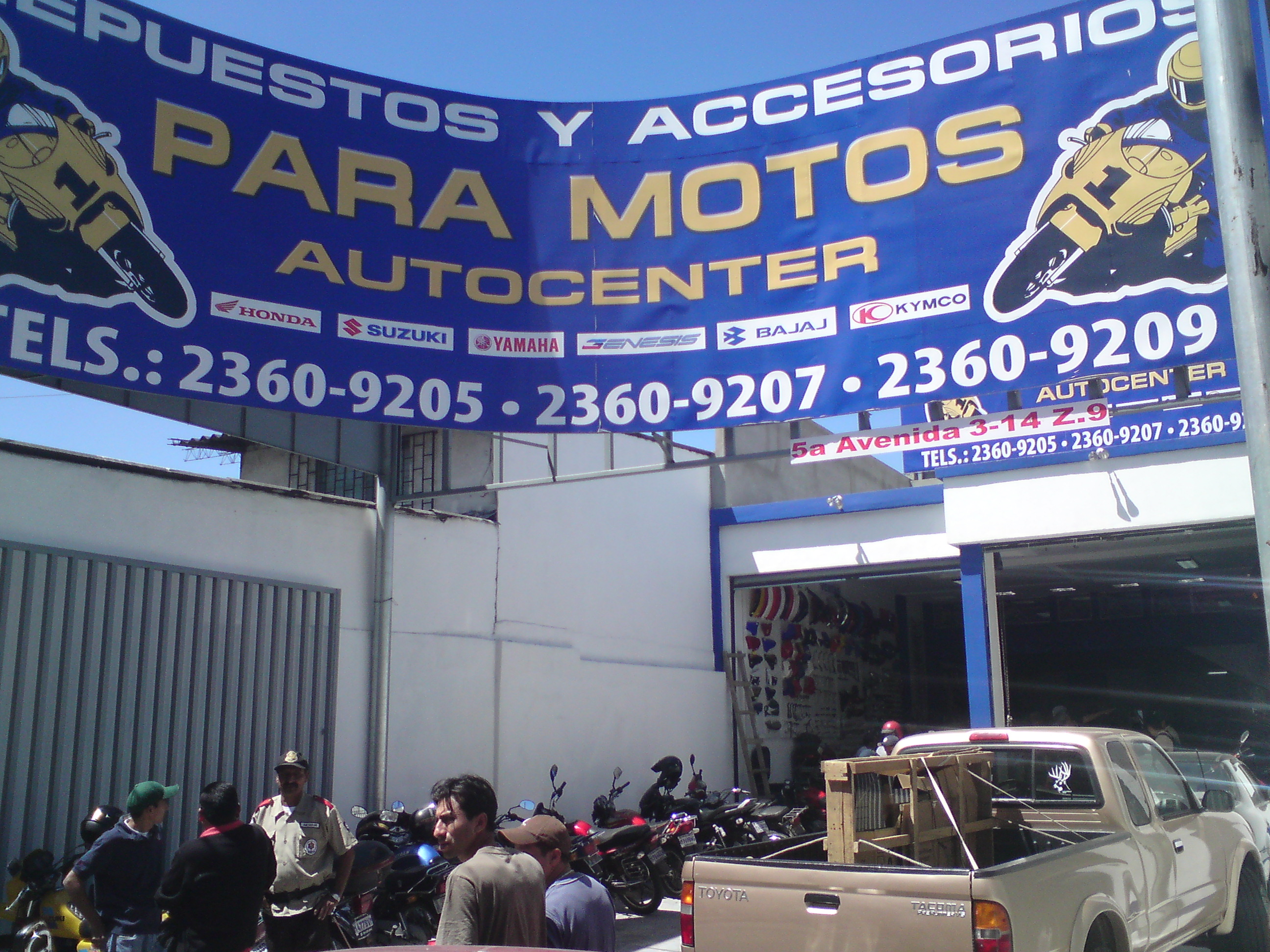 AUTOCENTER/PARTES Y ACCESORIOS AUTOMOTRICES - バイクパーツ(部品)販売・通販のTKRJ